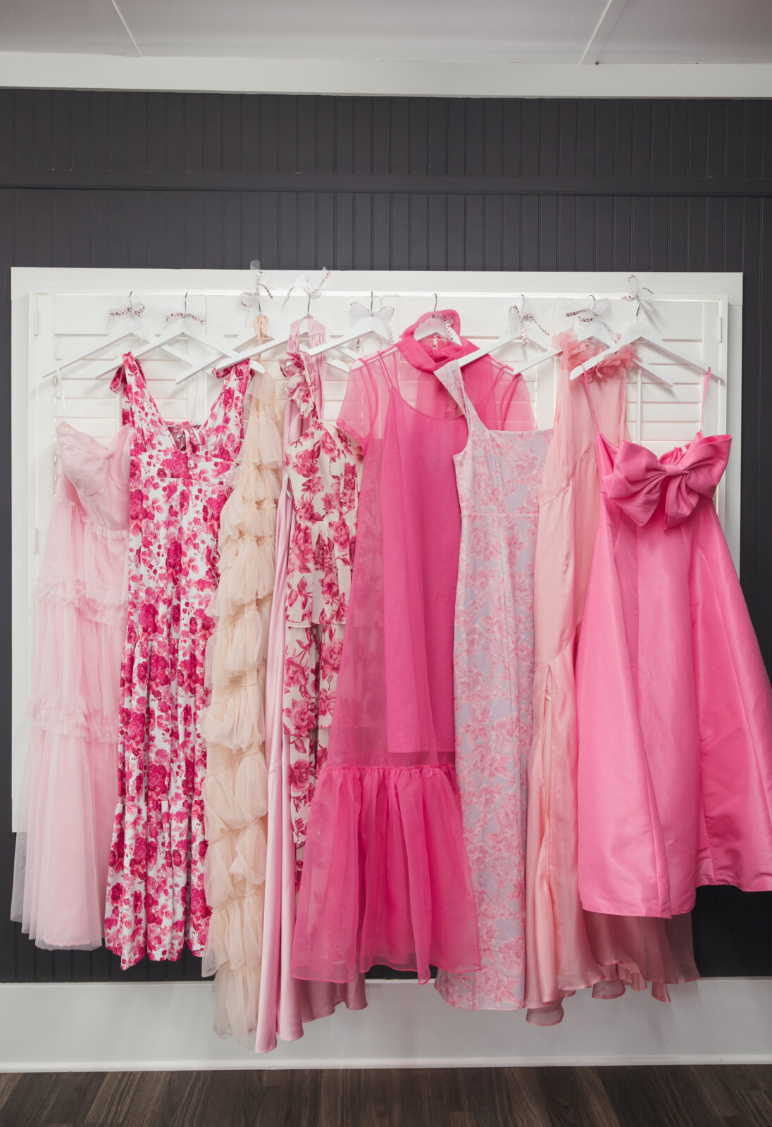 Pink Perfection – Walnut Hill Farm Wedding || Kendall & Devin ...