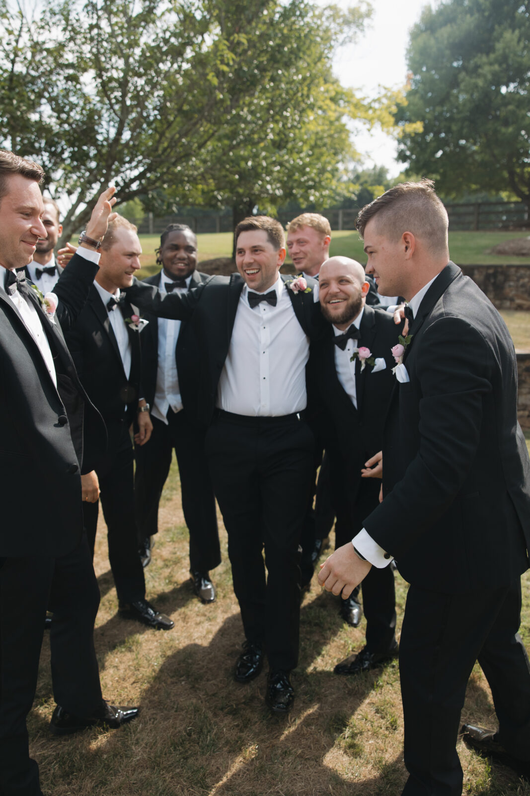 Pink Perfection – Walnut Hill Farm Wedding || Kendall & Devin ...